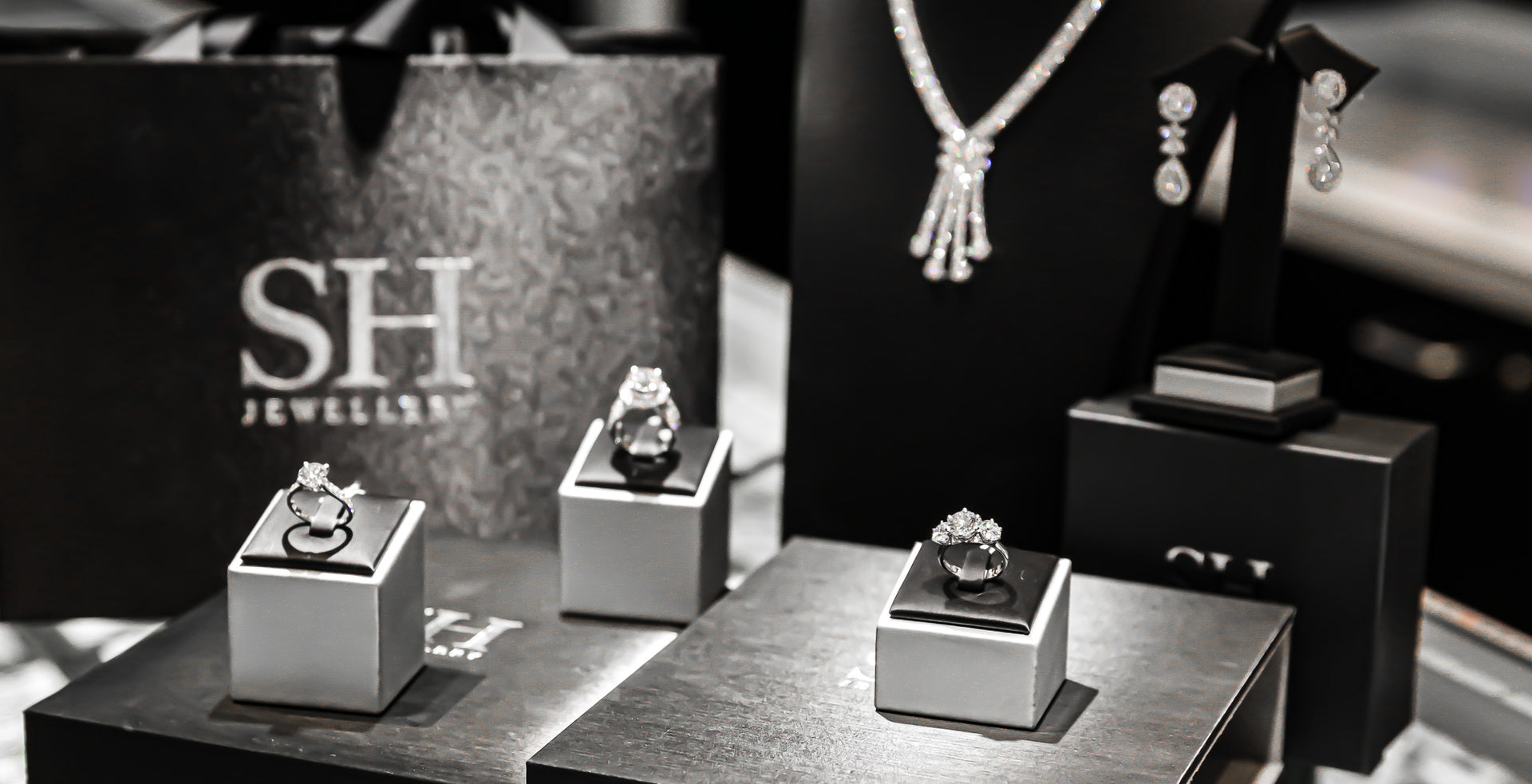 Metals in Jewellery Making: Properties and Uses – SH Jewellery