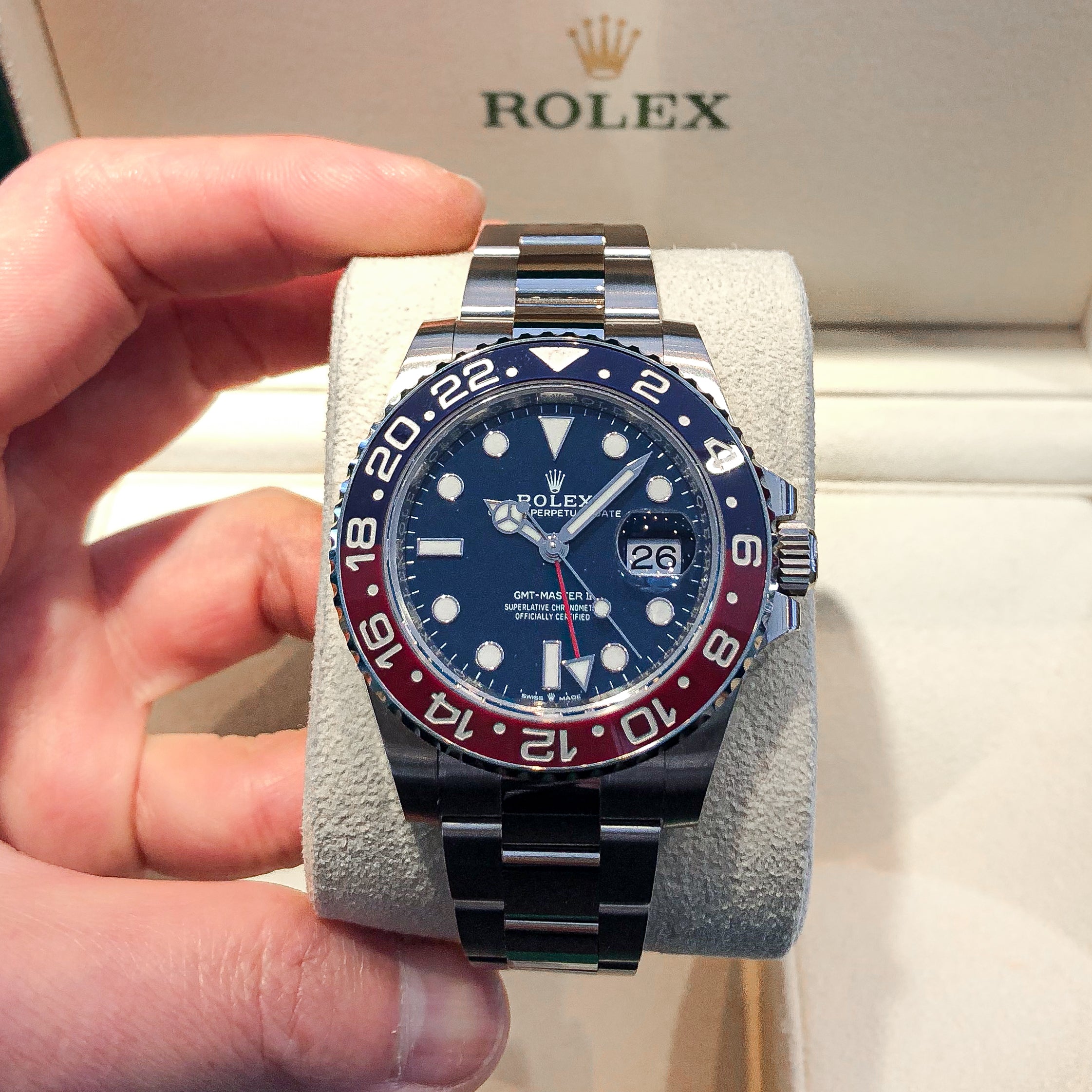 Rolex GMT-Master II 40mm 'Pepsi' WG Midnight Blue Dial Button Markers ...