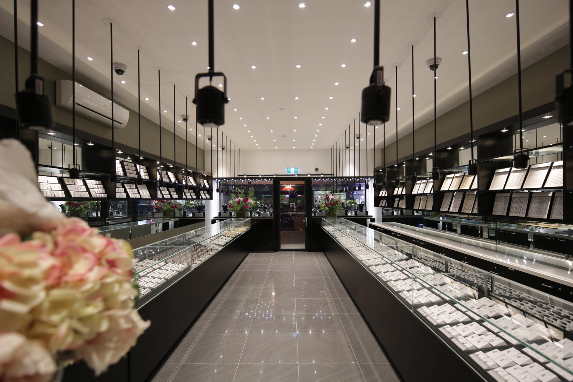 In-Store Appointments at SH Jewellery