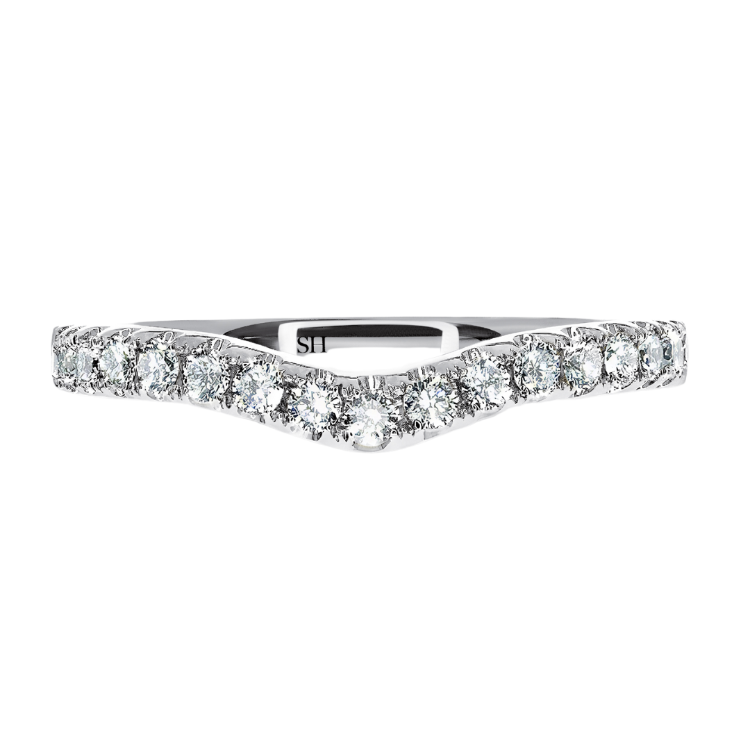 Bending Tradition: The Curved Wedding Rings Trend Explained – SH Jewellery